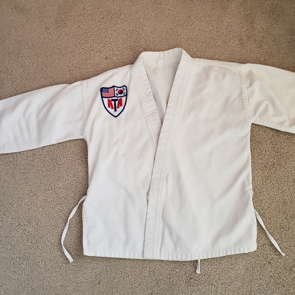 Other | Ata World Martial Arts Uniform Childs Size White | Poshmark